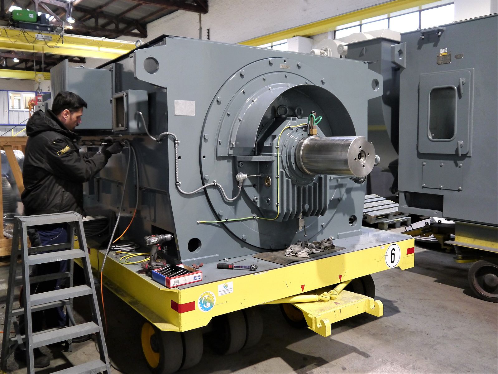 Large electric motor supplier serving New Jersey, USA : Menzel Motors