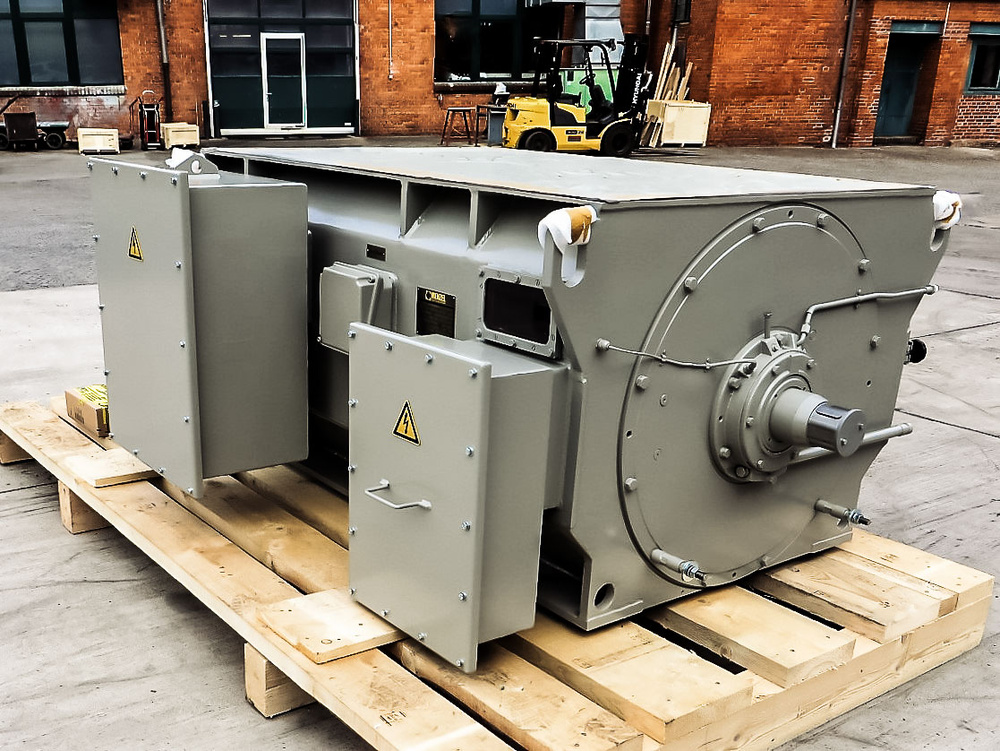 Asynchronous and synchronous generators | of up to 10 MVA