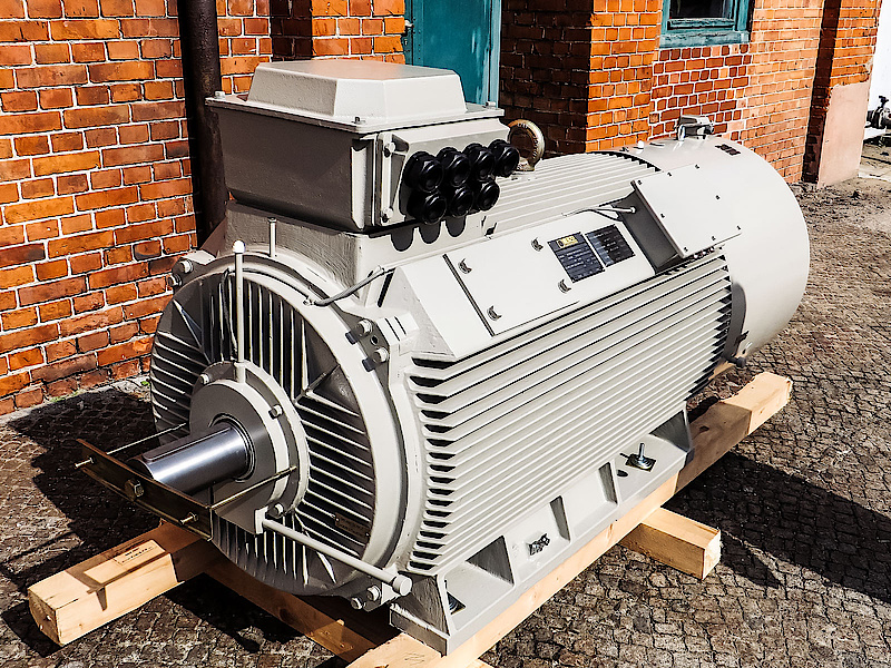 Crane duty motors: 220 V to 690 V and 10 kW to 600 kW