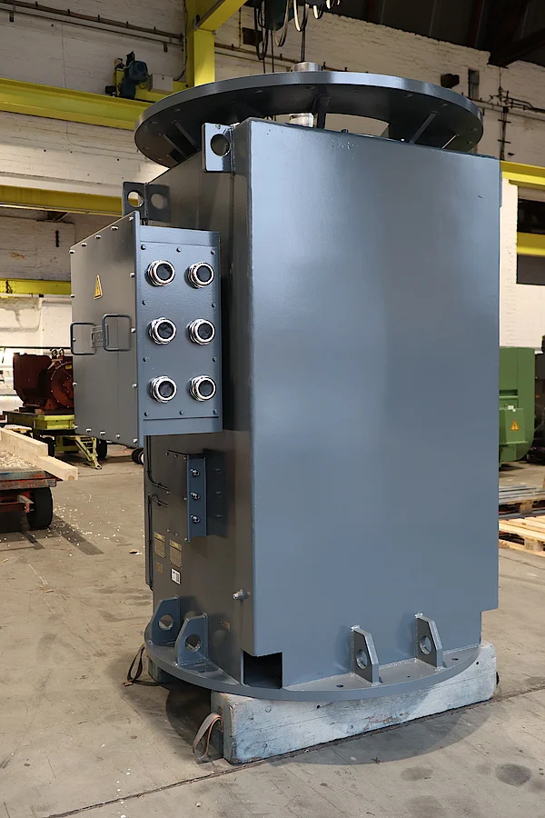 One 690V spare motor for four sugar plants: Menzel Motors