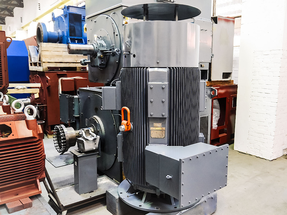 IP67 watertight electric motors: From 380 V to 6600 V