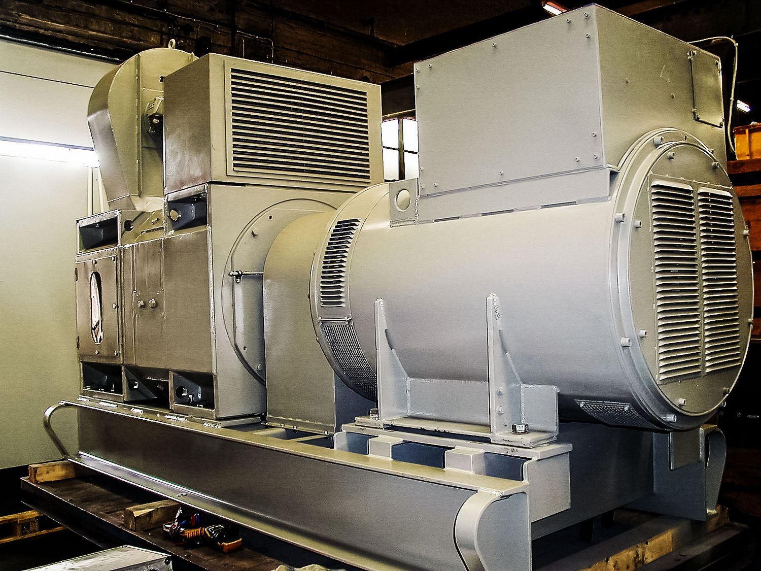 Rotating frequency converters & machine units (11 kV)