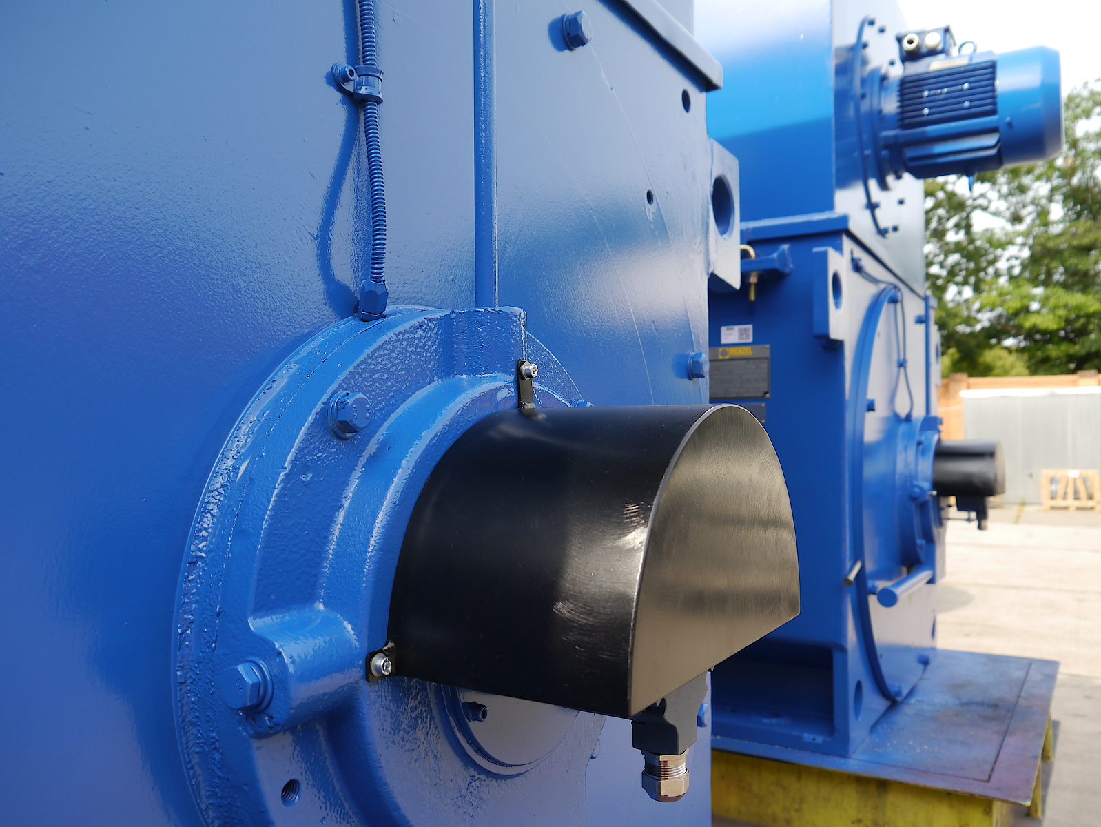 Large low-voltage motors for rolling mill: Menzel Motors