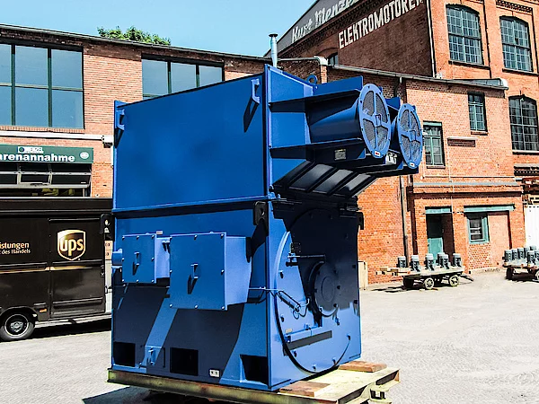 Modular squirrel cage motors from 380 V to 13,800 V