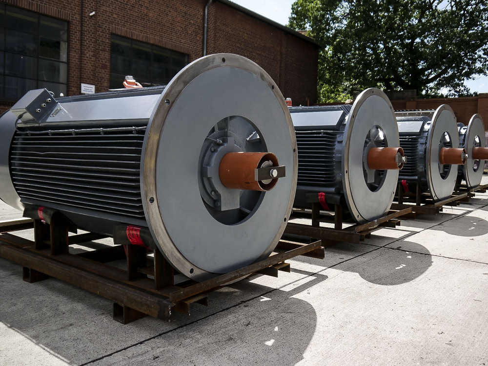 IP67 watertight electric motors: From 380 V to 6600 V